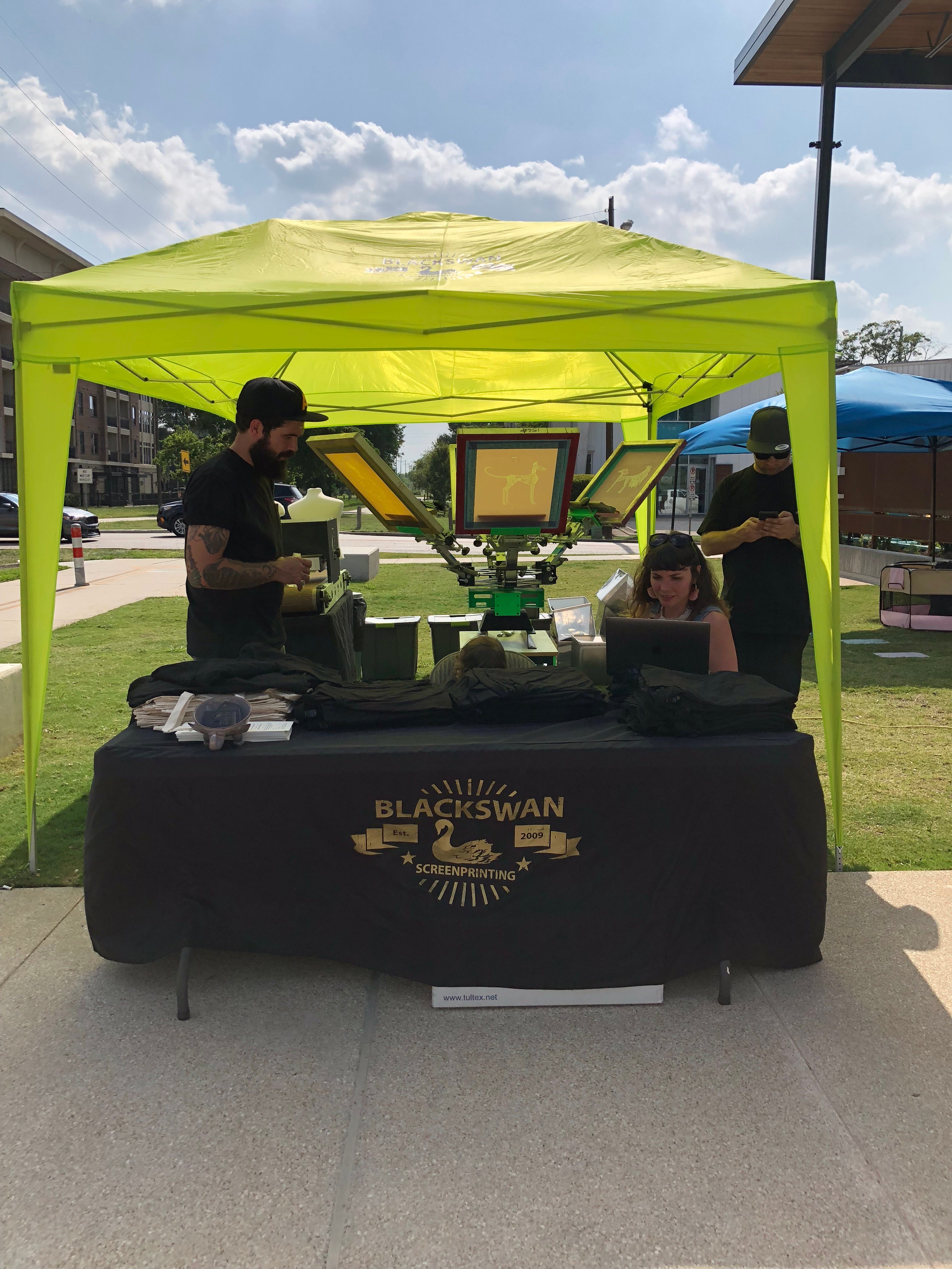 Mobile Printing – blackswanscreenprinting